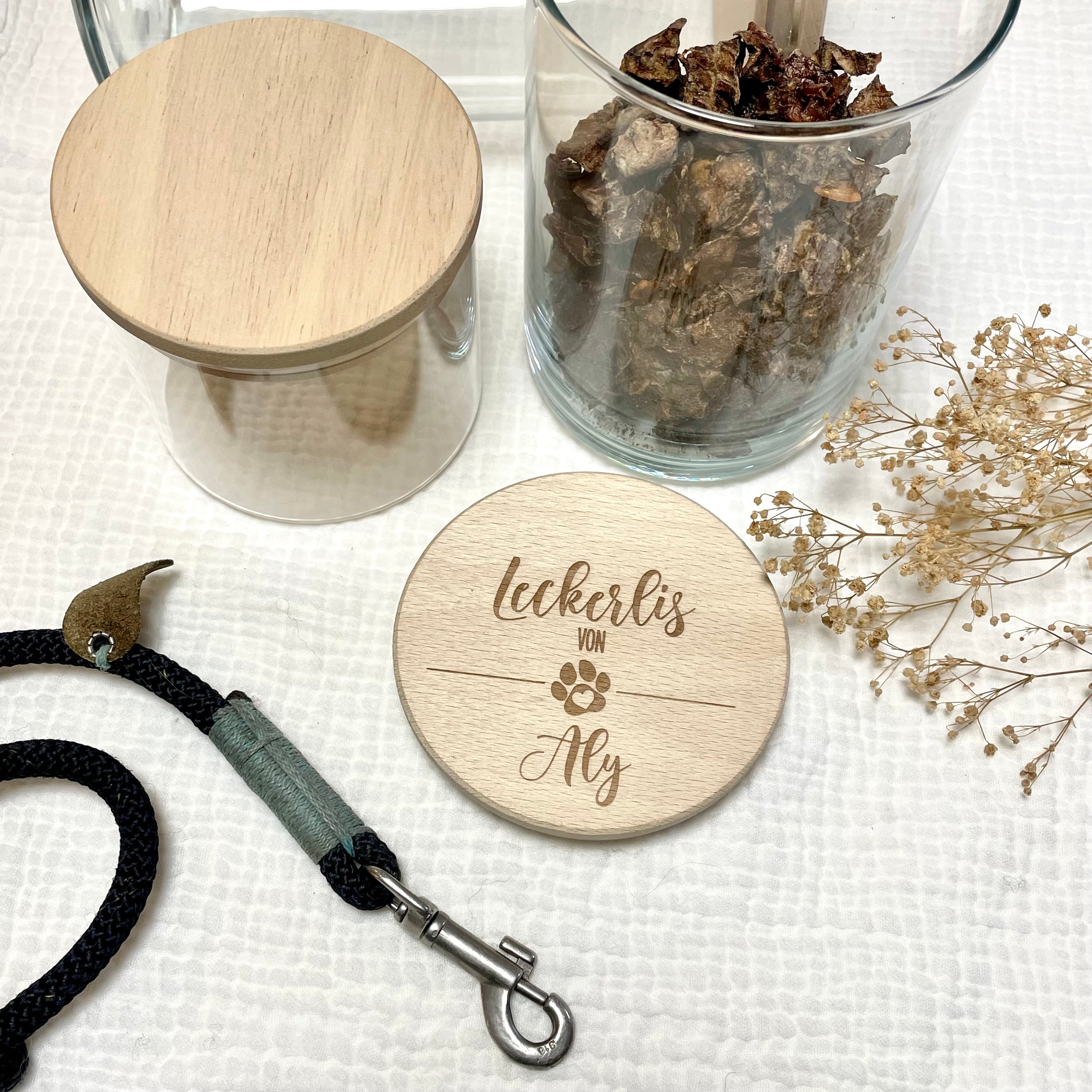 Leckerliglas personalisiert mit Namen für Hunde und Katzen – nord-kind Susann Moritz